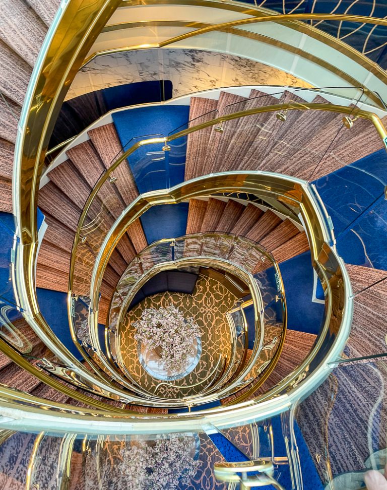 Luxury and service around Iceland: A comprehensive review of Windstar ...